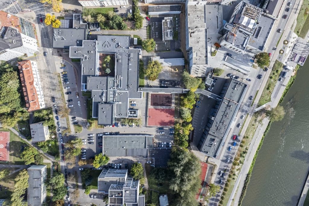 Sklypas Juozapavičiaus gatvėje Vilniuje – „Realco“ rankose ...